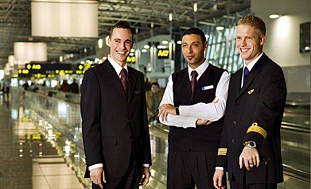 No Male Cabin Crew in Qatar Airways | Cabin Crew Headquarters